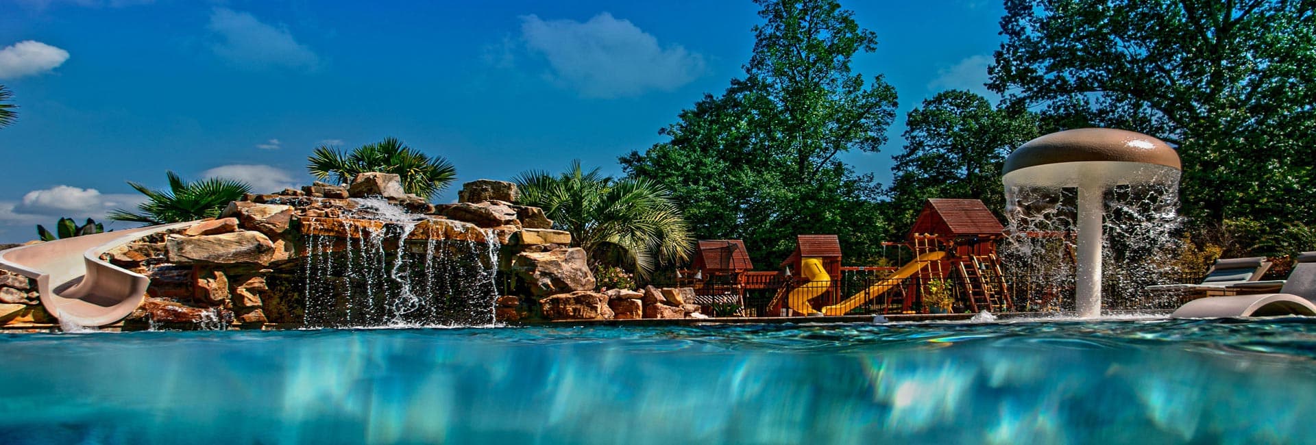 How Many Swimming Pools Are At The White House? | White's Pools